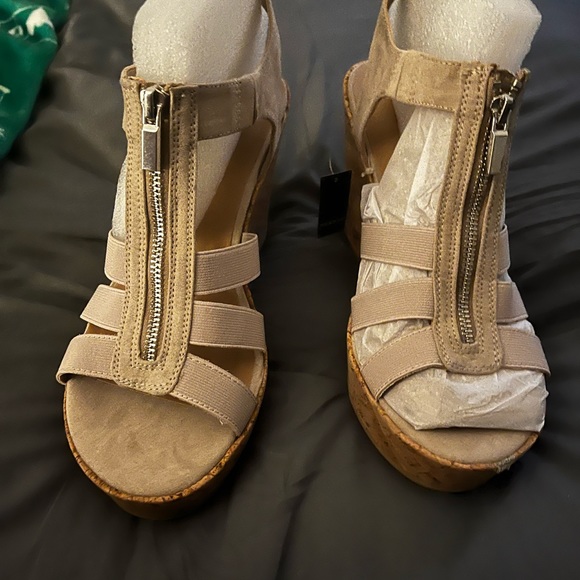 torrid | Shoes | Nwt Torrid Size 5 Wedge | Poshmark